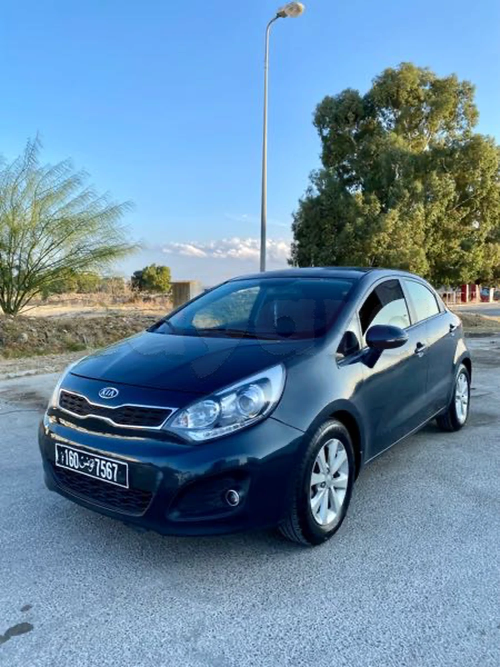 Kia Rio - 2012 Essence 5 CV à Tunis - autoprix.tn