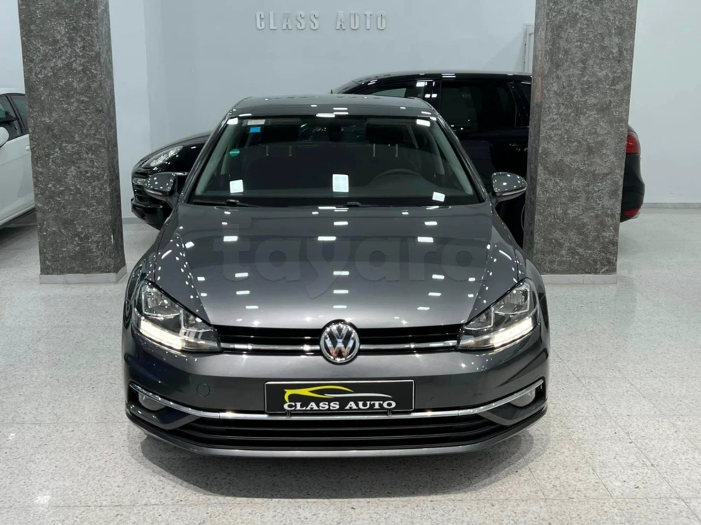Volkswagen Golf 7 - 2018 Essence 6 CV à Sfax - autoprix.tn
