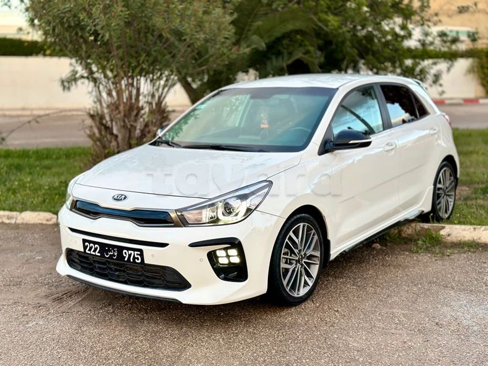 Kia Rio - 2021 Essence 5 CV à Sousse - autoprix.tn