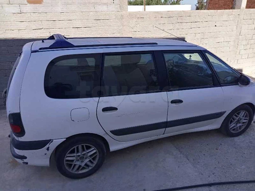 Renault Grand Espace - 2001 Diesel 8 CV à Gabès - autoprix.tn