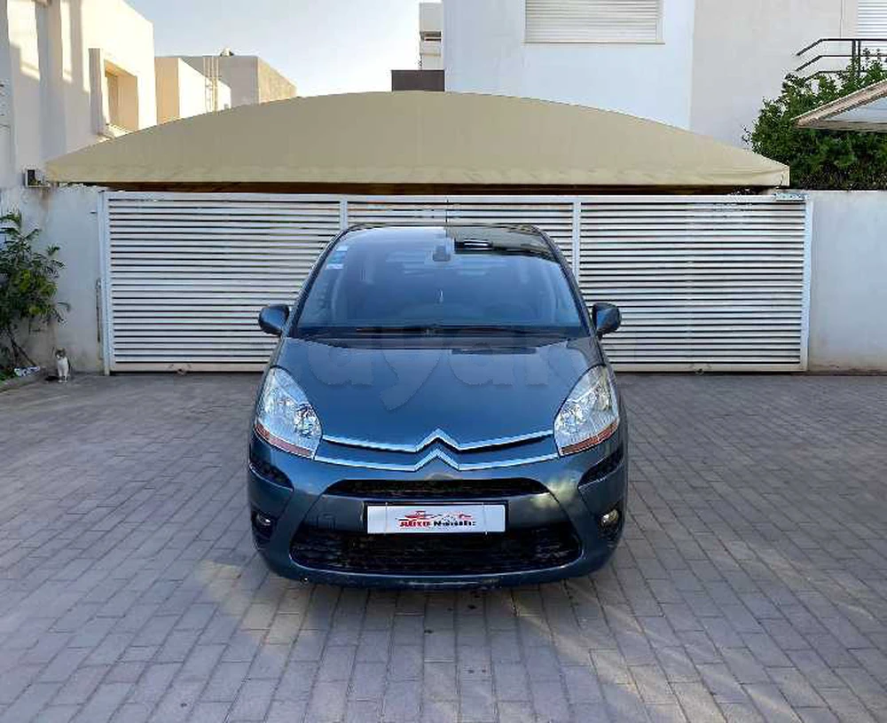 Citroen C4 Picasso - 2008 Essence 8 CV à Ariana - autoprix.tn