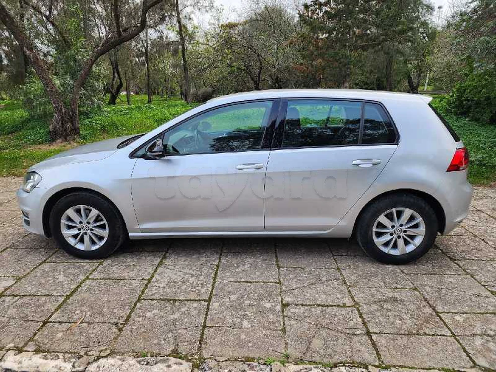 Volkswagen Golf - 2016 Essence 5 CV à La Manouba - autoprix.tn