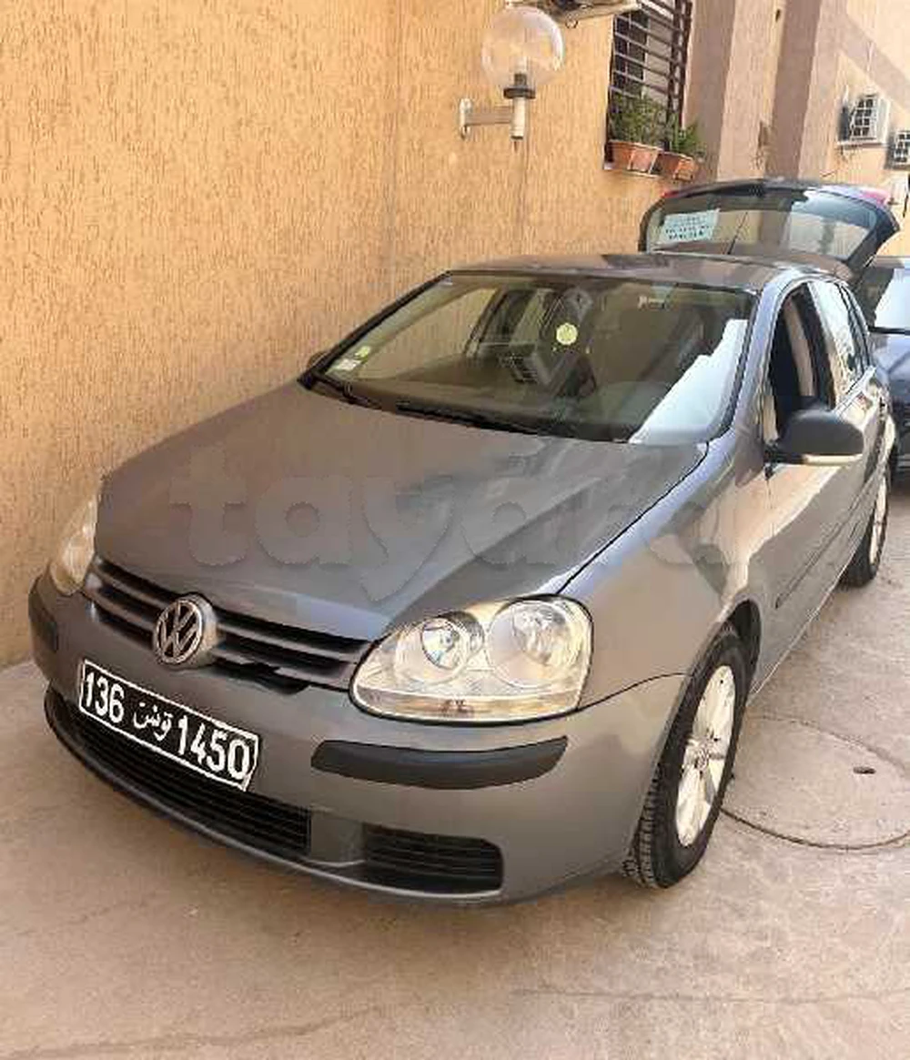 Volkswagen Golf 5 - 2008 Essence 5 CV à Ariana - autoprix.tn