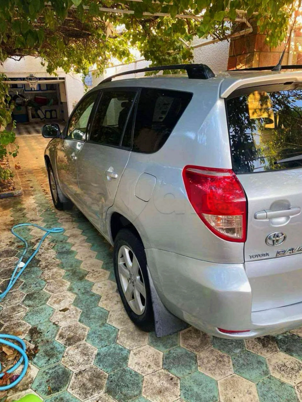 Toyota RAV 4 - 2008 Essence 14 CV à Tunis - autoprix.tn