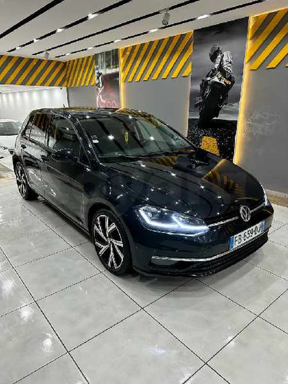 Volkswagen Golf 7 - 2019 Diesel 6 CV à Nabeul - autoprix.tn