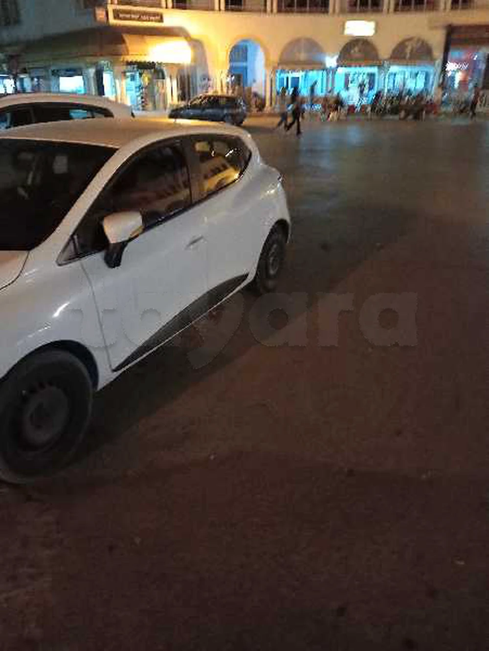 Renault Clio - 2019 Essence 5 CV à Monastir - autoprix.tn