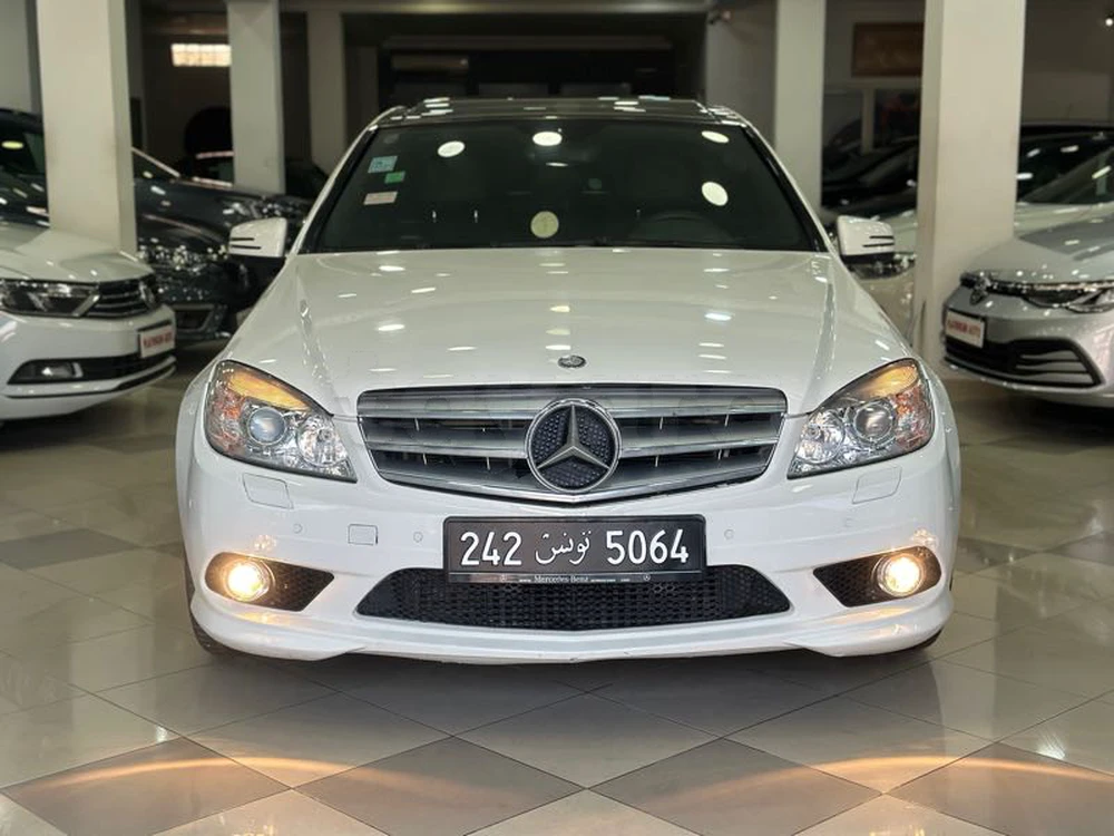 Mercedes-Benz Classe C - 2010 Essence 9 CV à Ariana - autoprix.tn