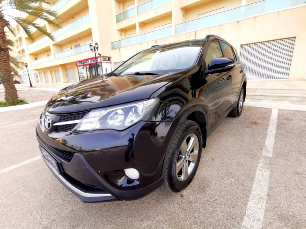 Toyota RAV 4 - 2015 Essence 9 CV à Mahdia - autoprix.tn