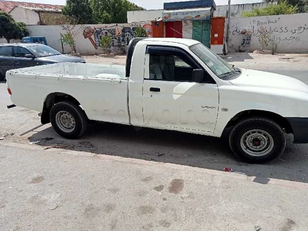 Mitsubishi Pick Up - 2006 Diesel 10 CV à Tunis - autoprix.tn