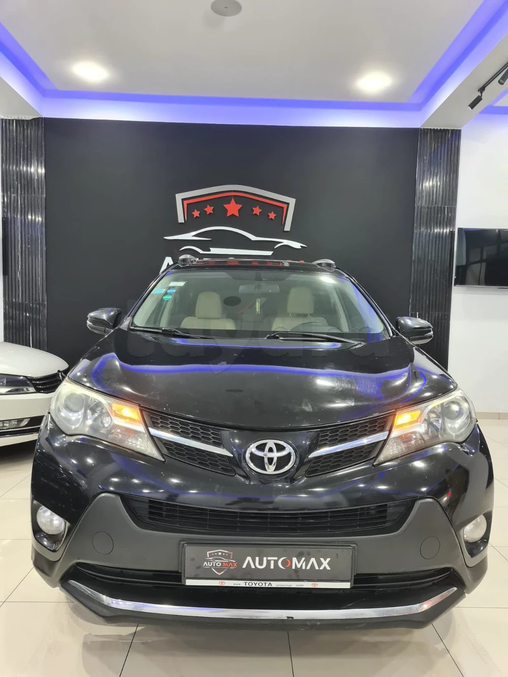 Toyota RAV 4 - 2015 Essence 9 CV à Tunis - autoprix.tn