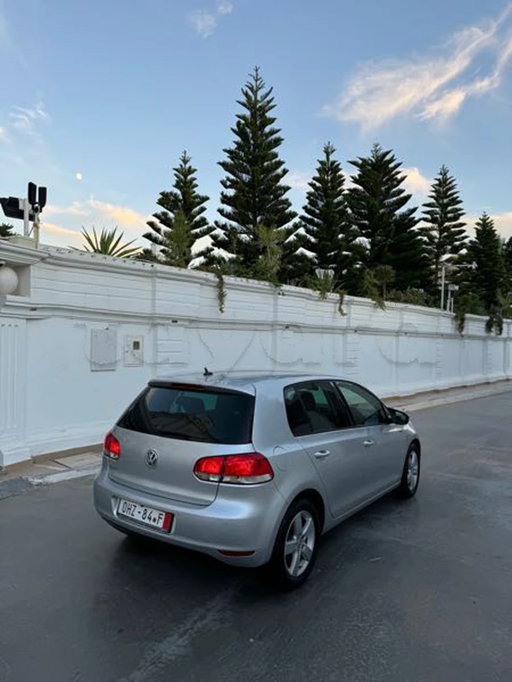 Volkswagen Golf 6 - 2011 Essence 5 CV à Monastir - autoprix.tn