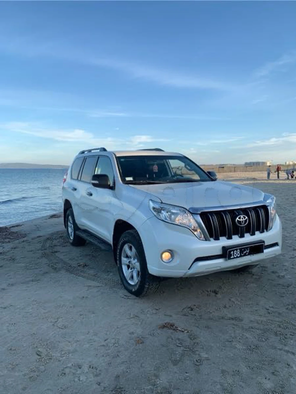 Toyota Prado - 2013 Diesel 11 CV à Ariana - autoprix.tn