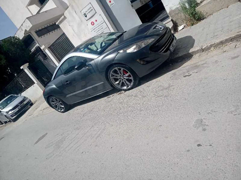 Peugeot RCZ - 2013 Essence 9 CV à Tunis - autoprix.tn