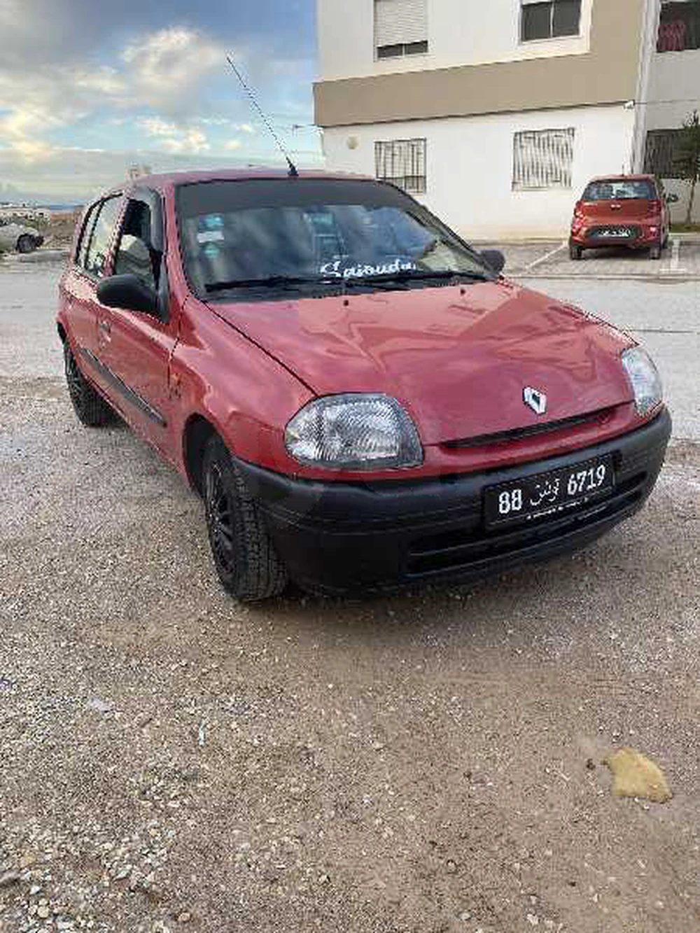 Renault Clio - 2000 Essence 4 CV à Ben arous - autoprix.tn