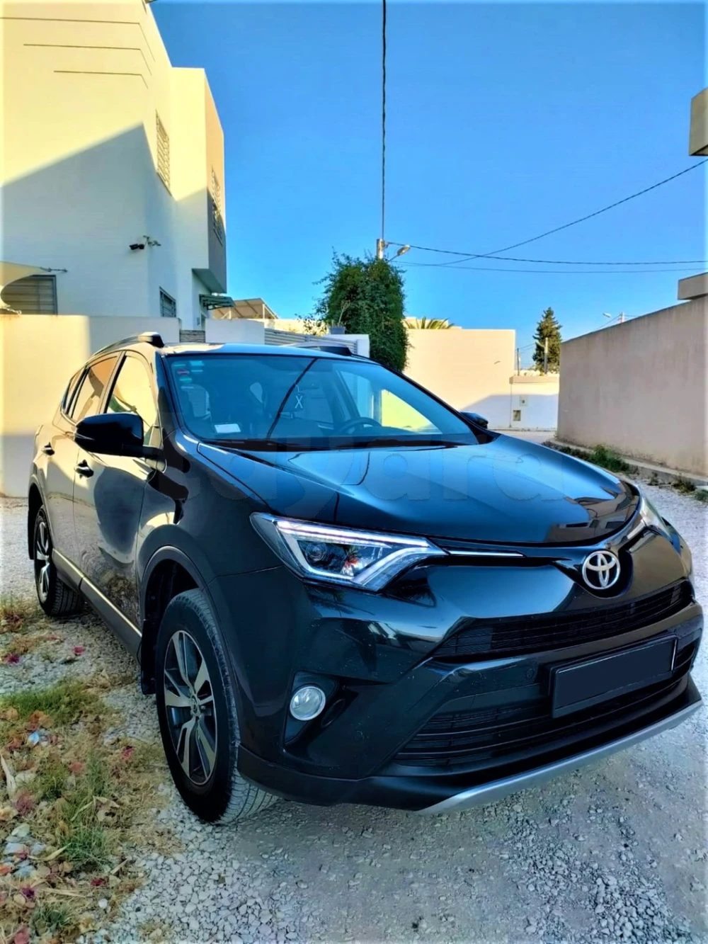 Toyota RAV 4 - 2018 Essence 9 CV à Tunis - autoprix.tn