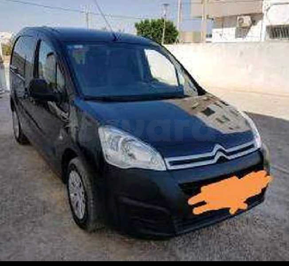 Citroen Berlingo - 2019 Diesel 5 CV à Tunis - autoprix.tn