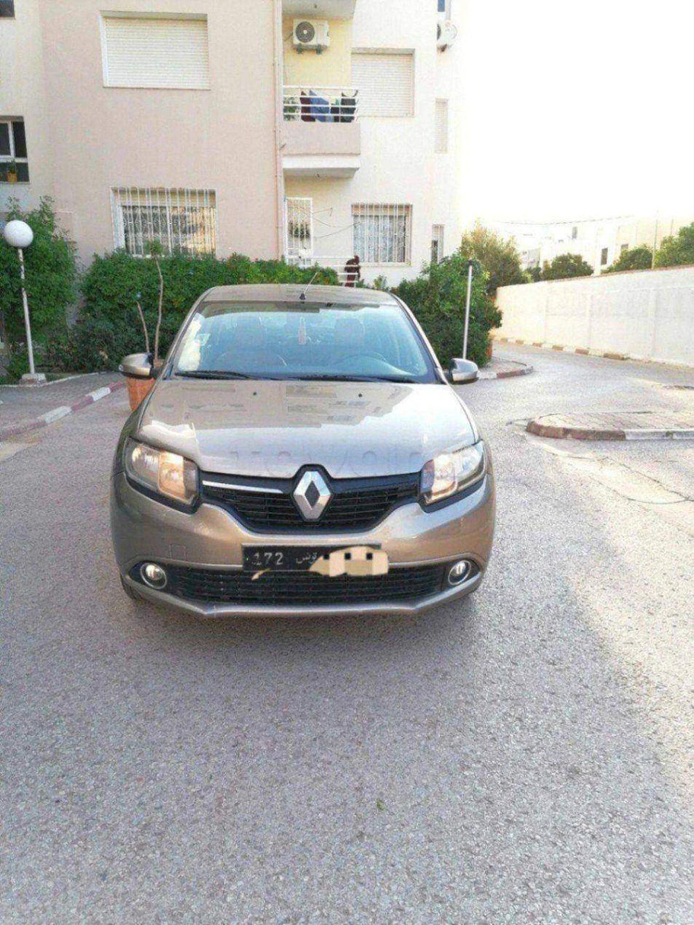 Renault Symbol - 2014 Essence 5 CV à La Manouba - autoprix.tn