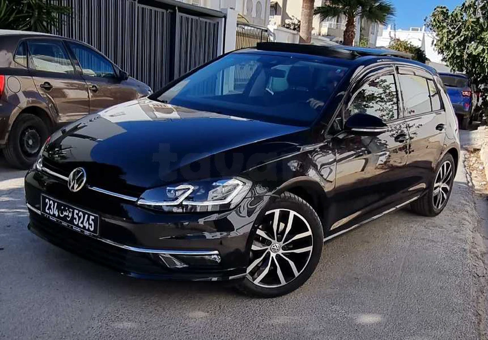 Volkswagen Golf 7 - 2018 Diesel 6 CV à Ariana - autoprix.tn