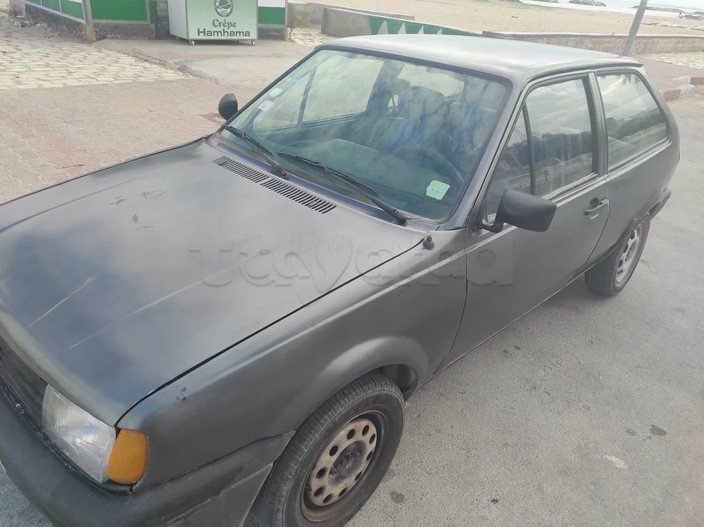 Volkswagen Fox - 1994 Essence 6 CV à Ben arous - autoprix.tn